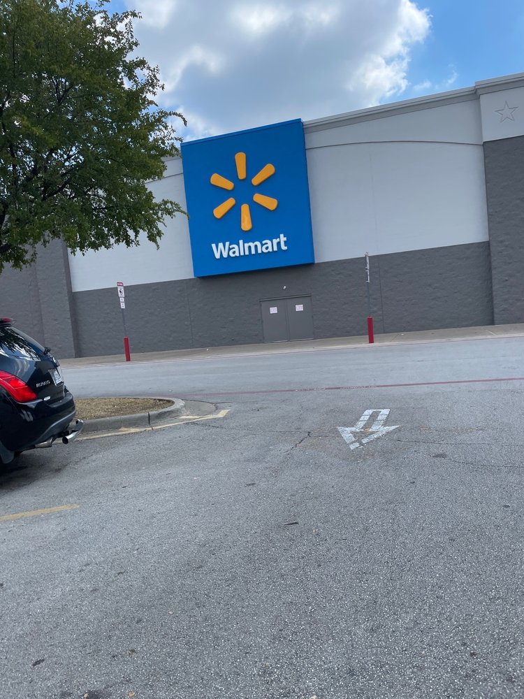 WALMART SUPERCENTER - 24 Photos & 63 Reviews - Department Stores - 1732 ...
