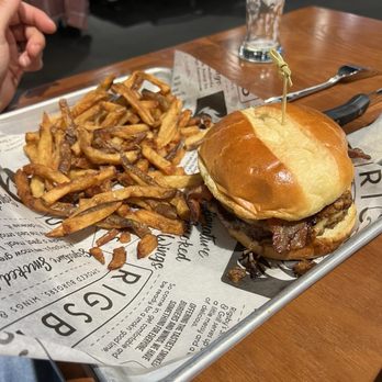 RIGSBY’S SMOKED BURGERS WINGS & GRILL - Updated January 2025 - 34 ...