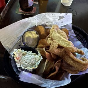 SIDELINES SPORTS BAR & GRILL - Updated March 2025 - 104 Photos & 222 ...