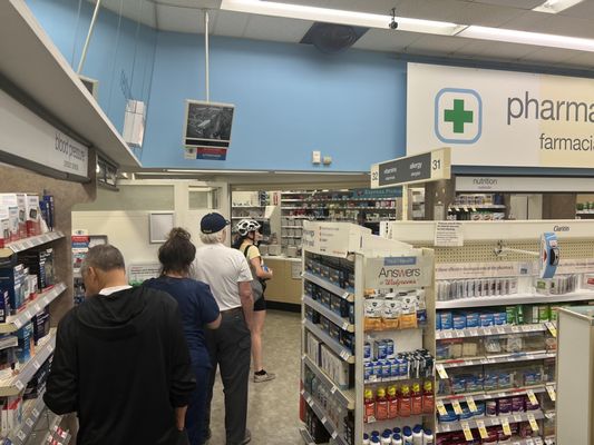 WALGREENS - Updated May 2026 - 19 Photos & 35 Reviews - 2440 W North ...