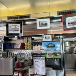 AGAWAM DINER - Updated December 2025 - 106 Photos & 244 Reviews - 166 ...