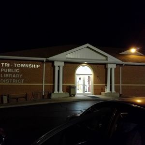 EDWARDSVILLE PUBLIC LIBRARY - Updated October 2025 - 25 Photos - 112 S ...