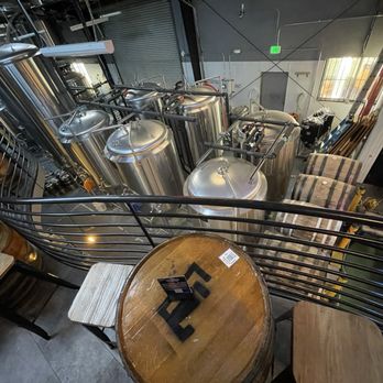 LAWLESS BREWING - Updated May 2025 - 439 Photos & 204 Reviews - 5275 ...