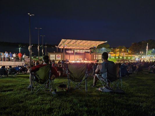 DEVON LAKESHORE AMPHITHEATER - Updated July 2025 - 15 Photos - 2686 E ...
