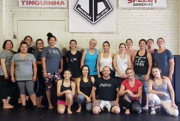 RESILIENCE BRAZILIAN JIU-JITSU ACADEMY - 43 Photos - 6624 W Pershing ...