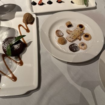 COCO PAZZO - Updated September 2025 - 428 Photos & 528 Reviews - 300 W ...