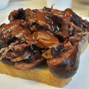 J & M HILL COUNTRY BAR-B-Q - 27 Photos & 60 Reviews - 2601 E Main St ...