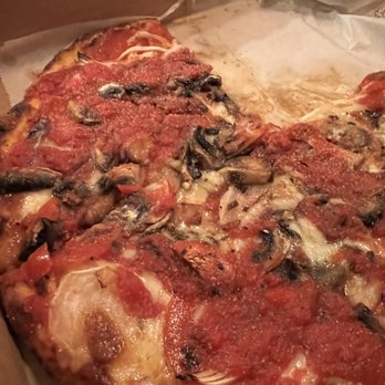 BACKSTREET PIZZA - Updated January 2025 - 36 Photos & 85 Reviews - 1949 ...