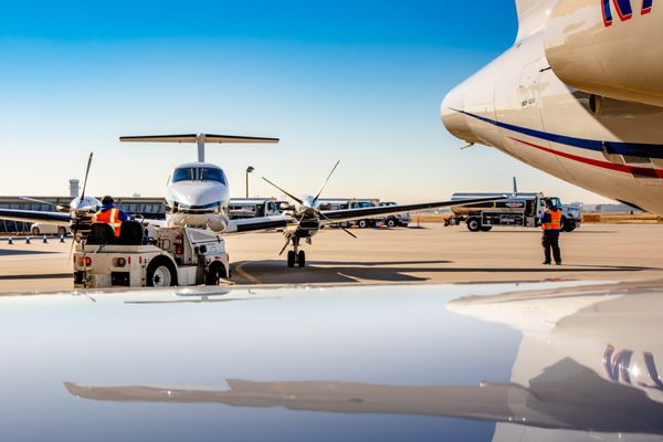 BUSINESS JET - Updated December 2025 - 15 Photos - 8611 Lemmon Ave ...