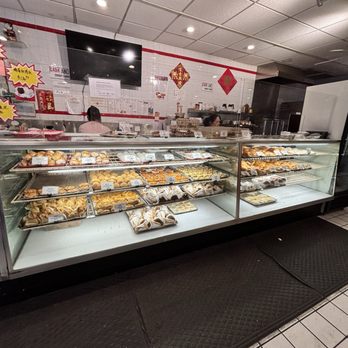 SAINT ANNA BAKERY & CAFE - Updated May 2026 - 410 Photos & 313 Reviews ...
