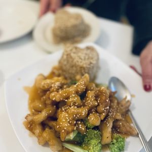 HARVEST MOON II - Updated August 2025 - 43 Reviews - 75 W Boylston St ...