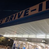Peters’ Drive-In - 150 Photos & 278 Reviews - Fast Food - 219 16 Avenue ...