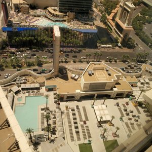 THE SCENE POOL DECK - 72 Photos & 37 Reviews - 3667 Las Vegas Boulevard ...