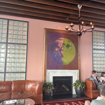 MOONLIGHT - Updated October 2025 - 117 Photos & 35 Reviews - 800 Rankin ...