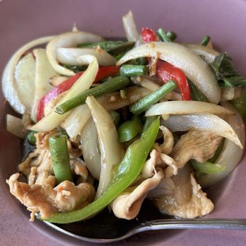 NAKHON SAWAN THAI RESTAURANT - Updated January 2026 - 346 Photos & 83 ...