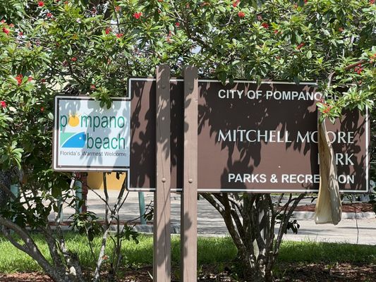 MITCHELL MOORE PARK - Updated October 2025 - 22 Photos - 901 NW 10th St ...
