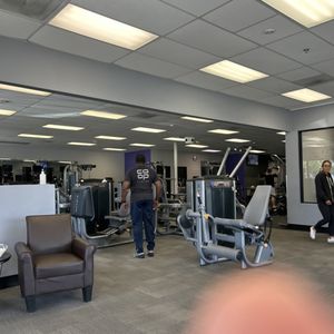 PLANET FITNESS - Updated January 2026 - 51 Photos & 74 Reviews - 1210 ...