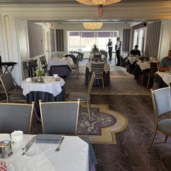 ASTOR COURT - Updated December 2025 - 208 Photos & 102 Reviews - 2 E ...