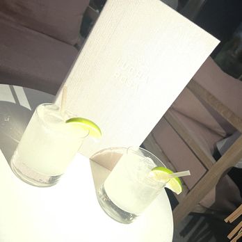 LUCHA ROSA ROOFTOP BAR - 124 Photos & 63 Reviews - 1011 K St NW ...