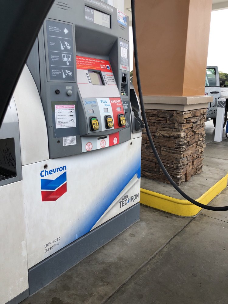 CHEVRON - Updated December 2025 - 14 Reviews - 301 E Coast Hwy, Newport ...
