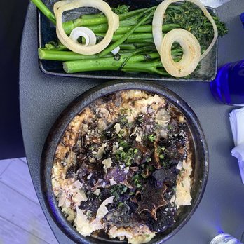 WEEZY’S - Updated July 2025 - 180 Photos & 78 Reviews - 200 Bennett St ...