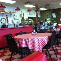 MINELLI’S PIZZA - Updated July 2025 - 71 Photos & 98 Reviews - 1189 N ...