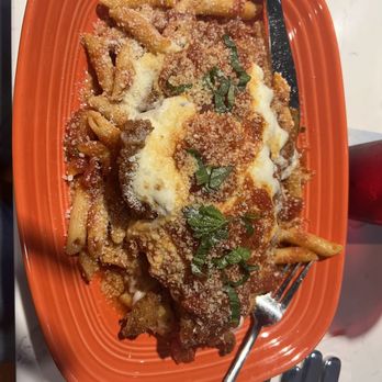 GIDO’S BRICK OVEN PIZZA AND ICE CREAM - Updated May 2025 - 23 Photos ...