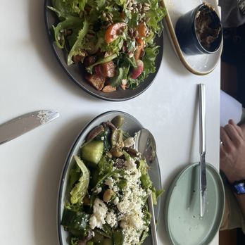 FRED - Updated December 2025 - 63 Photos & 24 Reviews - 205 Broadway ...