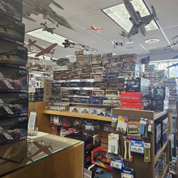 BURBANK’S HOUSE OF HOBBIES - Updated July 2025 - 127 Photos & 224 ...