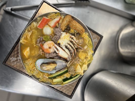 TASTY POT with photos - Updated August 2024 - 311 Photos & 107 Reviews ...