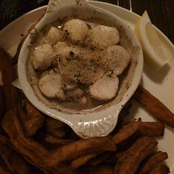 THE QUARTERDECK RESTAURANT - Updated July 2025 - 339 Photos & 616 ...