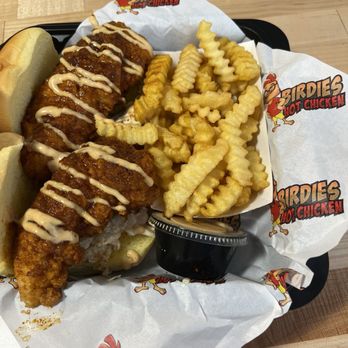 BIRDIES HOT CHICKEN - Updated December 2025 - 56 Photos & 37 Reviews ...