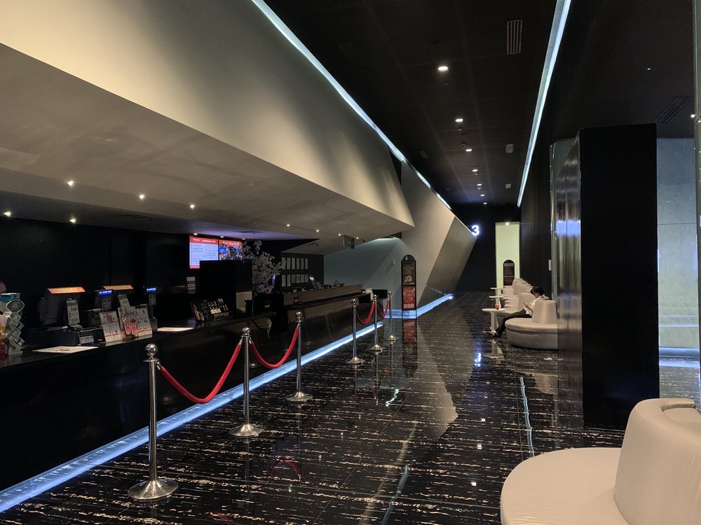 DIRECTOR’S CLUB - 10 Photos - Level 2, Seaside Boulevard, Pasay City ...