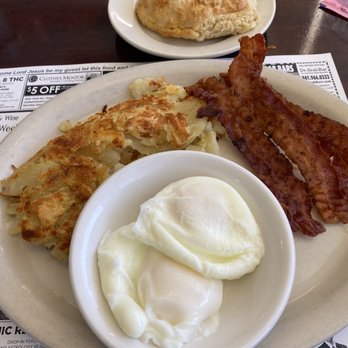 DUTCH VALLEY RESTAURANT - Updated August 2024 - 176 Photos & 218 ...