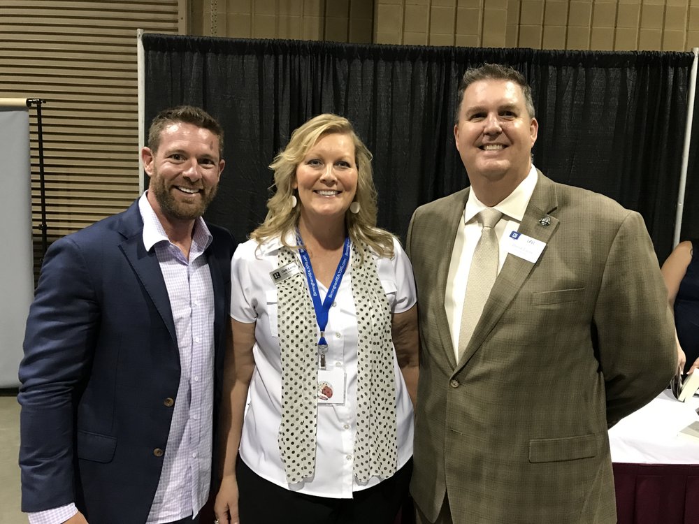 DEB LONG - Updated October 2025 - 27 Photos - 1904 Indian Lake Dr ...