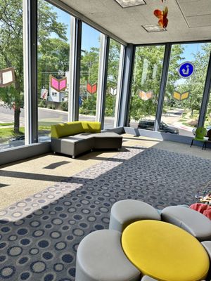 NORTHBROOK PUBLIC LIBRARY - Updated November 2025 - 48 Photos & 40 ...