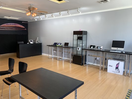 COMPUTER CAVE - 28 Photos & 15 Reviews - 11 S 15th St, Richmond ...