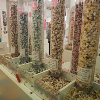 SEASIDE CANDYMAN - Updated June 2025 - 43 Photos & 108 Reviews - 21 N ...