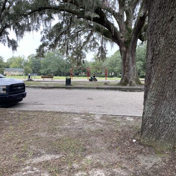 DAFFIN PARK - Updated September 2025 - 117 Photos & 19 Reviews - 1301 E ...