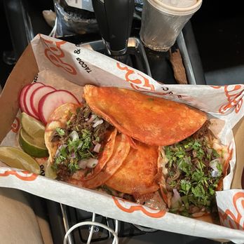 PAPI TACOS & CHURROS - Updated July 2024 - 528 Photos & 406 Reviews ...