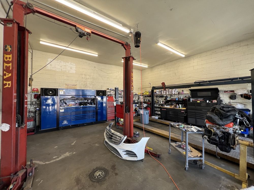 AJ's Auto Body & Paint, Arcadia | Roadtrippers