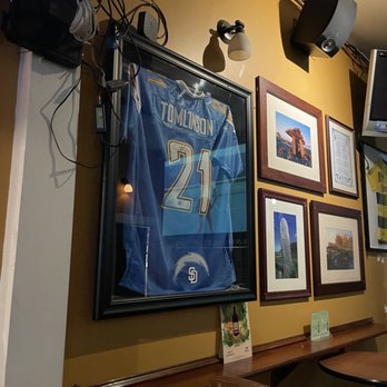 DANNY COYLE’S - Updated October 2025 - 125 Photos & 391 Reviews - 668 ...