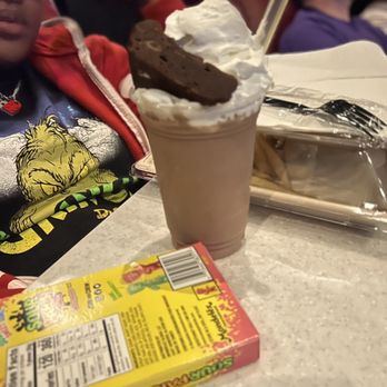 AMC DINE-IN YORKTOWN 18 - Updated June 2024 - 171 Photos & 447 Reviews ...