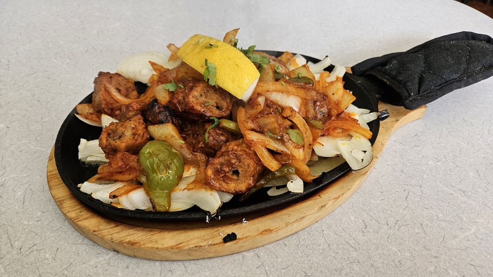 TAJ MAHAL BAR & GRILL - Updated August 2024 - 84 Photos & 45 Reviews ...