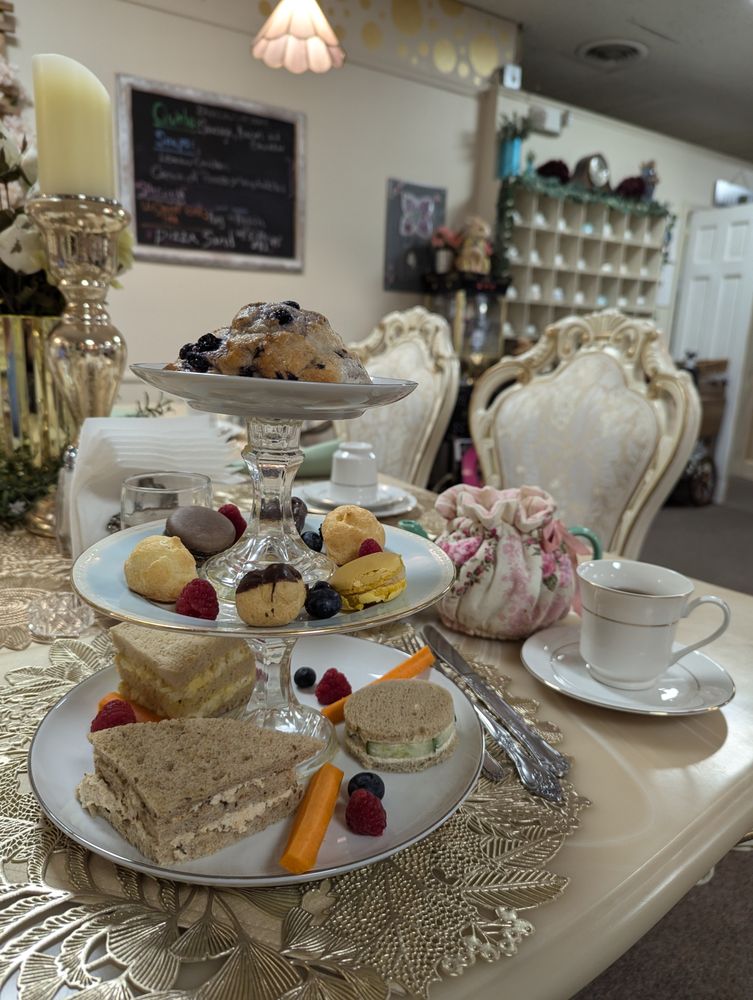 THE DOT CAFE - Updated December 2025 - 10 Photos - 136 E Service Rd, Binghamton, New York ...