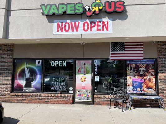 VAPES R US - Updated December 2025 - 10260 W 75th St, Overland Park, Kansas - Vape Shops - Phone ...