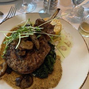 STONE CREEK INN - 64 Photos & 117 Reviews - 405 Montauk Hwy, East ...