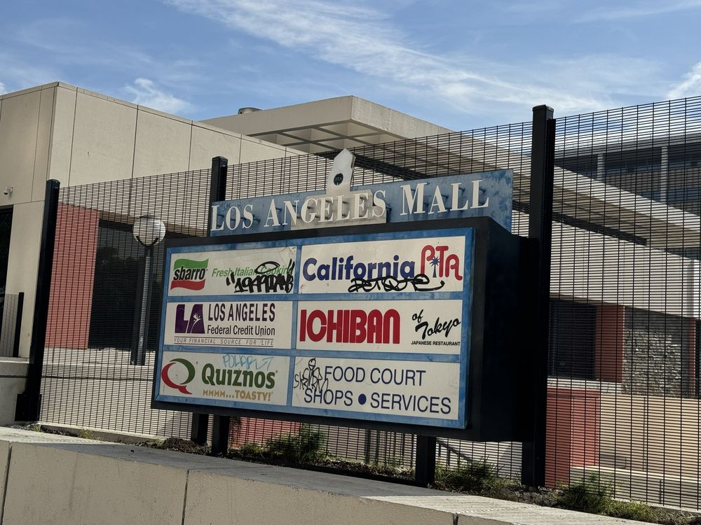 FLETCHER BOWRON SQUARE - Updated December 2025 - 20 Photos - 302 N Main ...