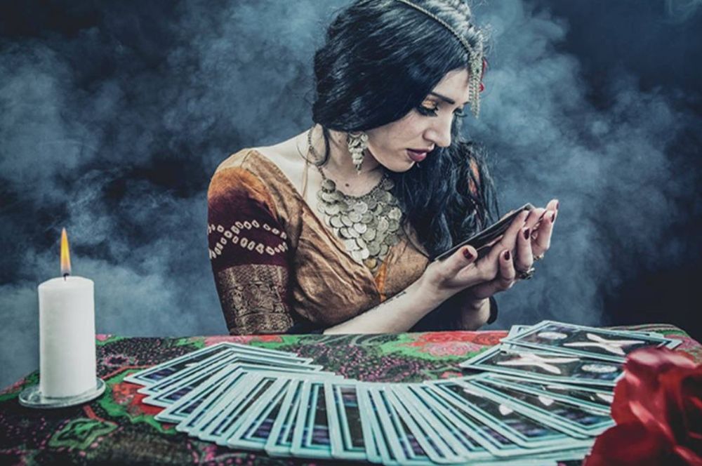 THE PSYCHIC HOUSE - Updated September 2025 - 2806 Overland Ave, Los ...