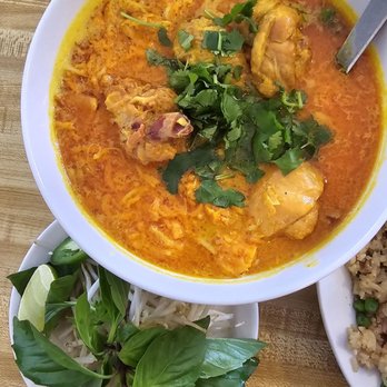 SAIGON CAFE - Updated June 2025 - 67 Photos & 44 Reviews - 1046 Lakeway ...